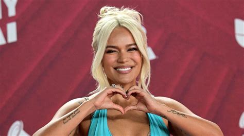 Mi Sueño Hecho Realidad Karol G Sorprende A Sus Fans Al Anunciar Una