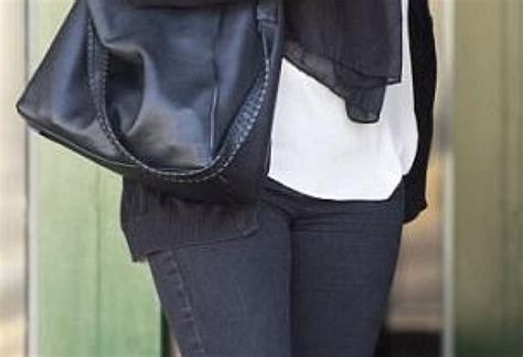 Дъщеря разори родителите си с шопинг докато те обикаляха Европа