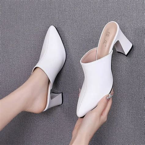 Xgravity 새로운 퓨어 컬러 숙녀 양말 발가락 블랙 패턴 숙녀 슬라이드 뾰족한 발가락 여성 레저 샌들 여성 흰색 신발 2023 Aliexpress