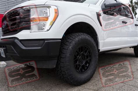 2021 Ford F150 Icon Vehicle Dynamics King Shocks 25 Lift Kmc