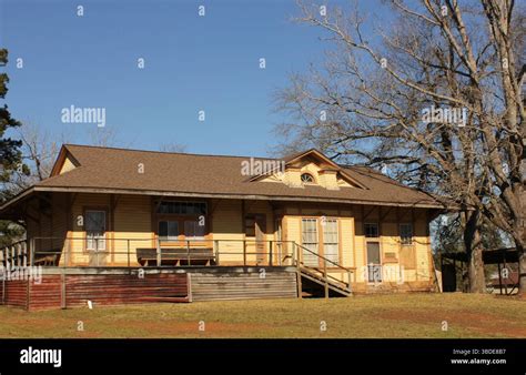 Cushing Tx January 19 2025 Historic Train Depot Building In Cushing