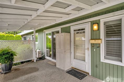 329 7th Pl Se 4 Puyallup Wa 98372 Redfin