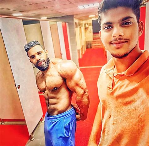 Coach Fouad Flex Fouadflex • Instagram Photos And Videos