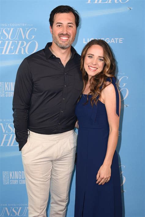 Jinger Duggar Gives Jeremy Vuolo Belated Fathers Day Shout Out Us Weekly