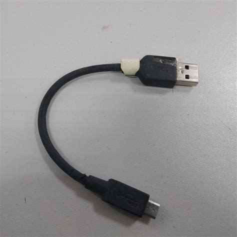 Купить Заряднее устройство адаптер для мобильного телефона Б/У Кабель ...