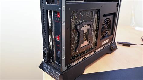 What Is UEFI And How Is It Different From BIOS
