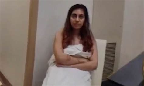 Woman Avoids Jail After Stabbing Man In Neck During Sex In Vegas Hotel