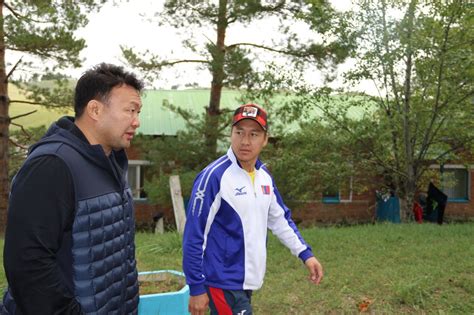 МҮОХ ны Ерөнхийлөгч Н Түвшинбаяр боксын шигшээ багийн бэлтгэлтэй танилцлаа