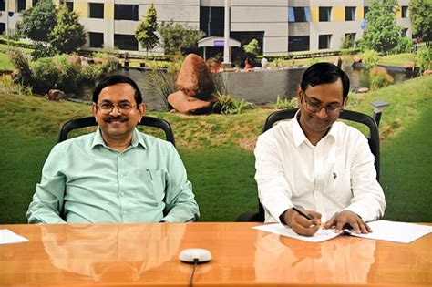 Iot Embeddedsystems Intellipaat Iiitb Mou Techeducation