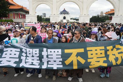 健保缺錢竟欲加稅補充 1200人上凱道嗆：我要選擇不加稅 Enn台灣電報