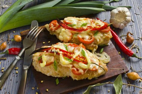 Вкусное куриное филе с сыром в духовке Ethnic Recipes Cooking Recipes