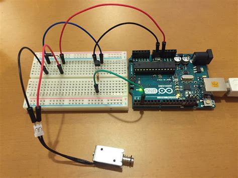 Hawksnowlog Arduino で 5v ソレノイドを制御してみた