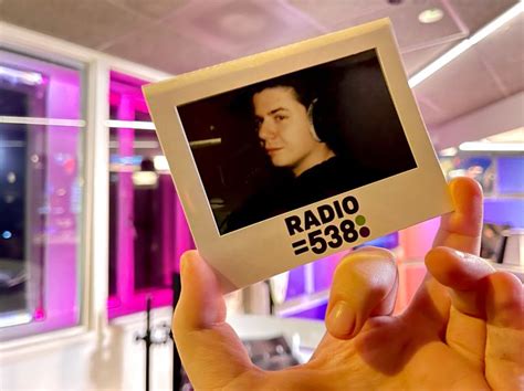 Vast Contract Dylan Boet