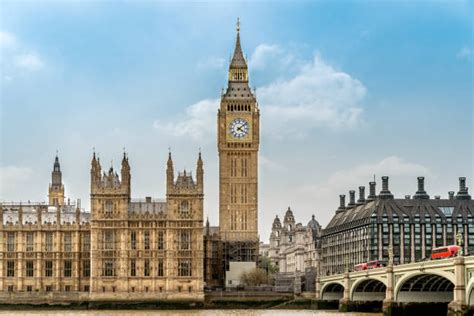 33 300 Big Ben Fotos Stockfotos Afbeeldingen En Royalty Free Beelden