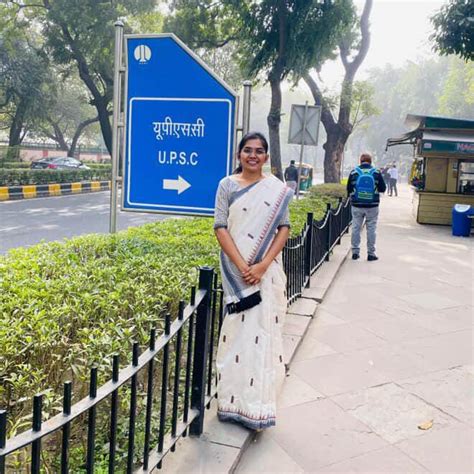 Against All Odds Dhule S Mohini Suryawanshi Cracks Upsc In Final