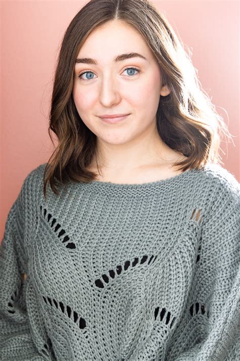 Headshot And Resume — Kylee L Brown