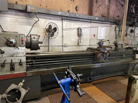 21 X 100 Clausing Colchester 8100 Series Engine Lathe 1982 Revelation Machinery
