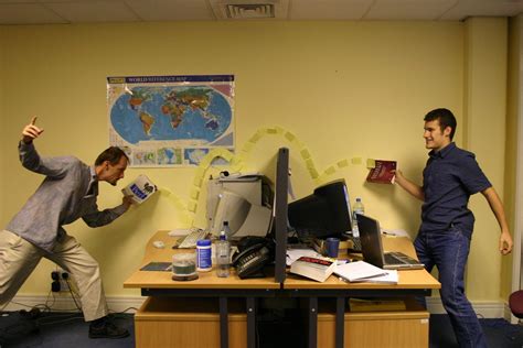 Прикольные картинки про офис 50 фото