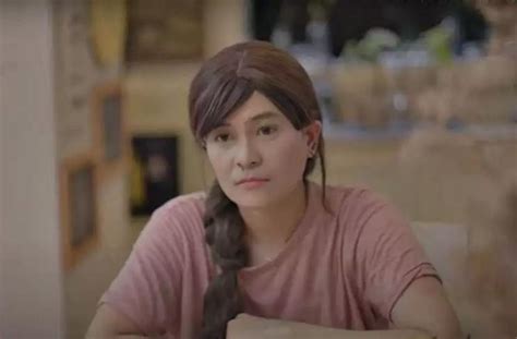 8 Potret Mitha The Virgin Dengan Rambut Panjang Bikin Pangling