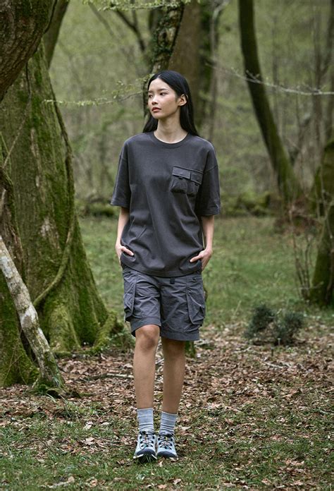 Joey Loo Female Model Basic Models Singapore Modelling Agency