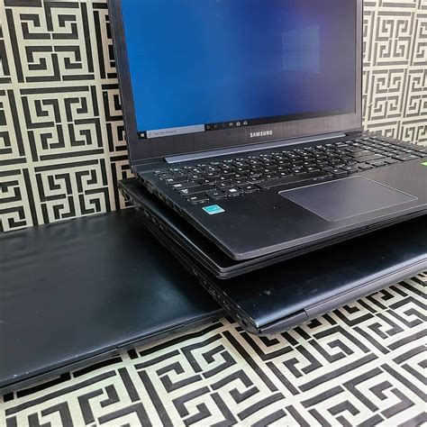 Samsung 2gb Dedicated Intel Core I7 4th Generation Processor 500gb Hdd