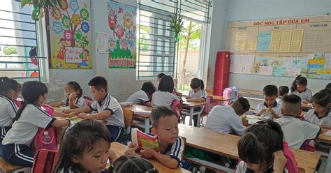 Tranh cãi khen thưởng học sinh theo Thông tư 27 Tiêu chuẩn quá siêu