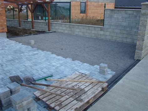 Ako Stavať Plot Z čoho Plot Modrastrecha Sk