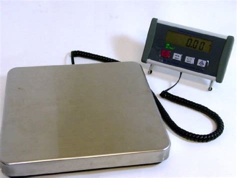 Lw Measurements 440 Lb X 0 1 Lb Css Compact Shipping Scale Gtin Ean