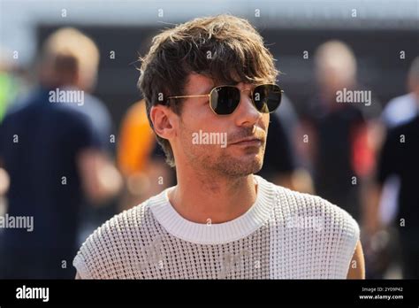 Louis Tomlinson Sexy 2024