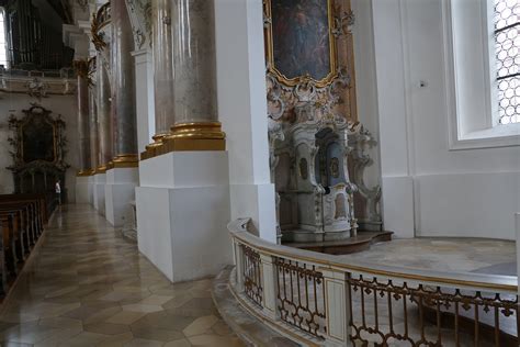 무료 이미지 구조 맨션 바닥 건물 궁전 기둥 종교 교회에 예배당 방 예배 장소 인테리어 디자인 관광 명소 재산 바로크 Zwiefalten