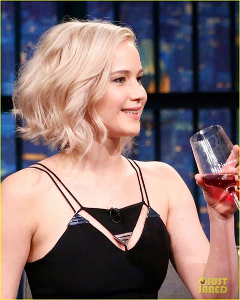 Jennifer Lawrence Wanted Seth Meyers To Ask Her Out Photo 3532007