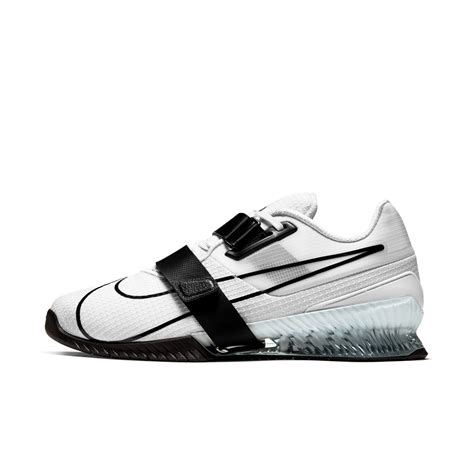 Check Out Nike Gym Shoes Training Gear And Equipment Nike Uae