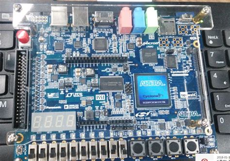 友晶altera cyclone v gx starter kit开发板使用adc 第一篇 csdn博客