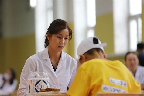 Сэлэнгэ 💚💚💚 Сэлэнгэ аймгийн Засаг дарга Н Лхагвадоржийн ивээл дор СувданИнээмсэглэл шүд