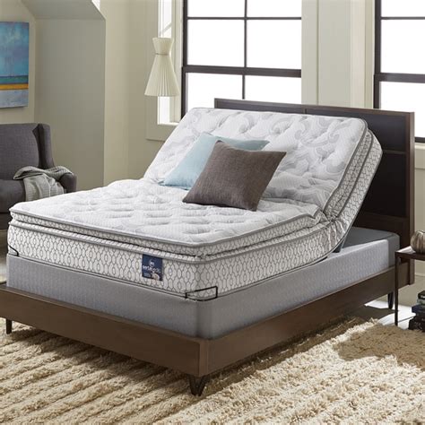 Serta Extravagant Pillowtop King Size Mattress Set With Elite Pivot