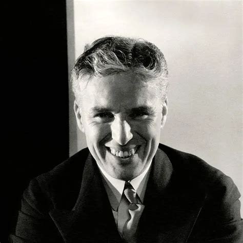 میخوای قیافه واقعی چارلی چاپلین رو ببینی؟چهره واقعی اسطوره تاریخ