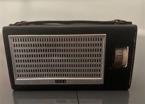 Vintage York 8 Transistor Portable Radio Model Tr 86