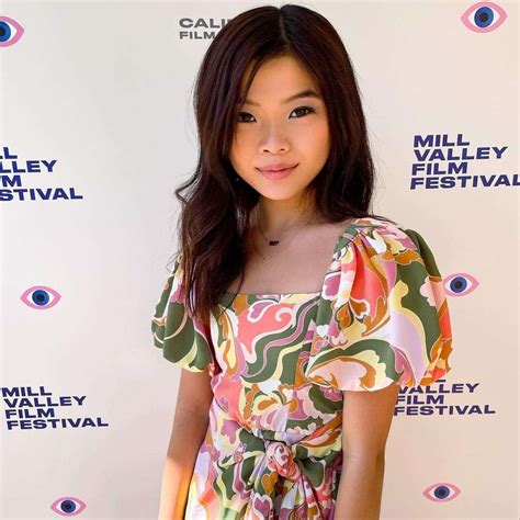 Miya Cech Biodata Profil Fakta Umur Agama Pacar Film