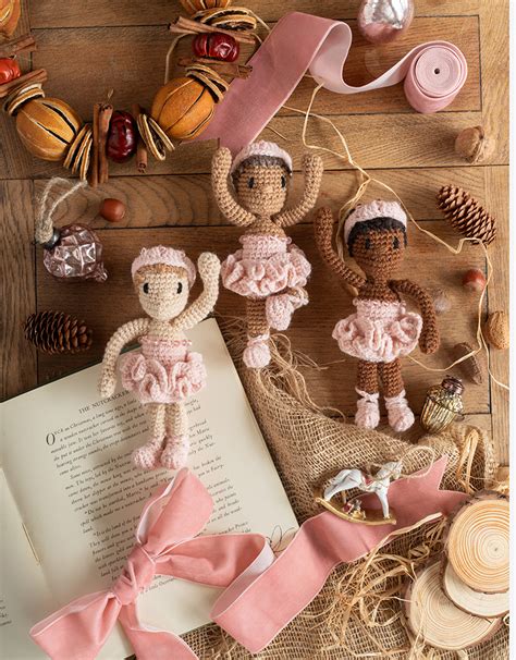 Mini Ballet Doll Troupe Wool Bundle Toft
