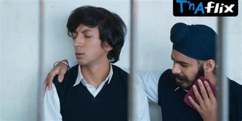 Kenisha Awasthi Sexy Scene In Aashram