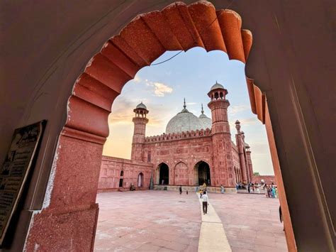 Basham Zen On Linkedin Lahore Islamic Mughal Rajputana Persian Architecture Lotus…