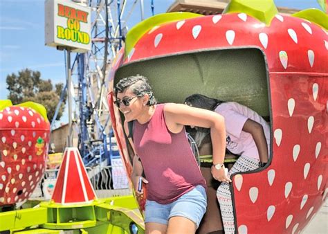 Strawberry Festival Enjoys Its Day In Sun Santa Cruz Sentinel