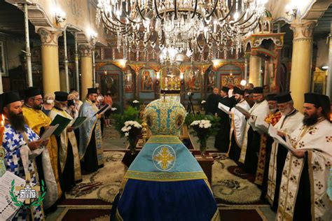 Архиерейска вечерня с Молебен канон на Пресвета Богородица в кюстендилския храм „Успение