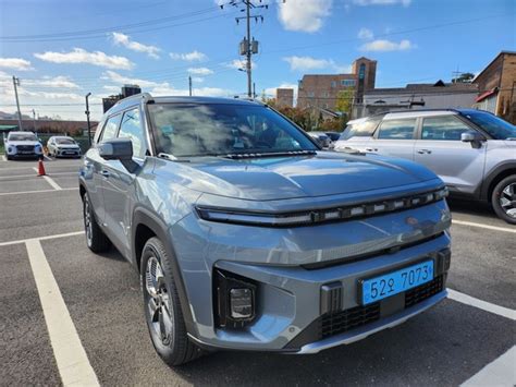 시승기 가장 SUV 다운 전기차 KG모빌리티 정체성 굳힌 토레스 EVX