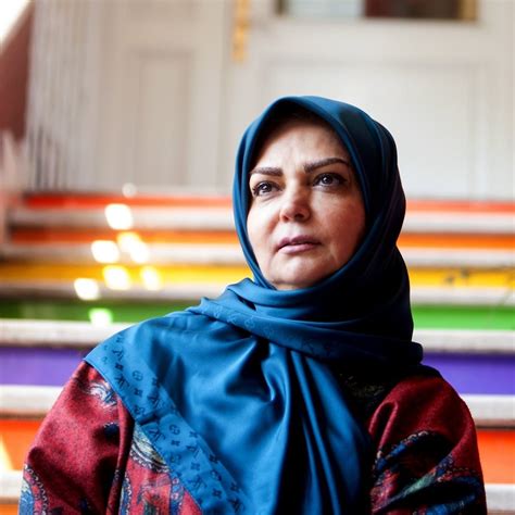 عکس زندگی شخصی، عکس ها و بیوگرافی الهه رضایی مجری برنامه کودک دهه 60