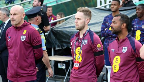 အင်္ဂလန်လက်ရွေးစင်အသင်းတွင် လူငယ်နောက်ခံလူသစ် ၂ ဦး ပထမဆုံးအကြိမ်ပါဝင်လာ