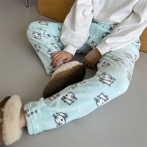 극세사 잠옷 겨울 수면바지 여성 홈웨어 기모 밍크 파자마바지