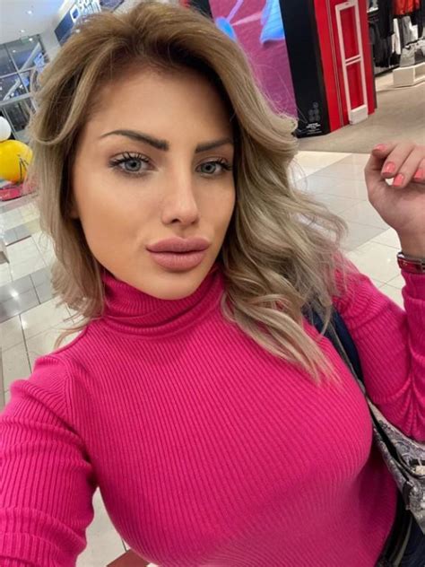 Sexy And Hot Phone Call Video Call Strip Tease Nude Chat Toronto