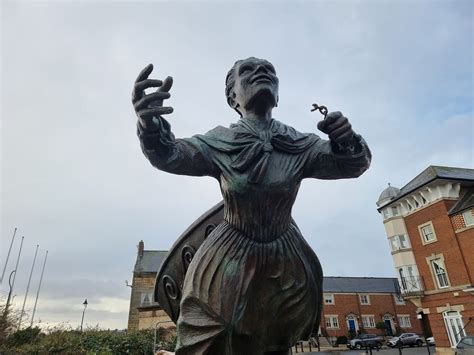 The Intriguing Story Of The Enslaved Woman From America Behind The New