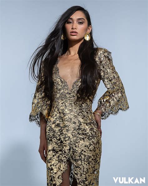 A Fashion Sampler Vulkan Magazine